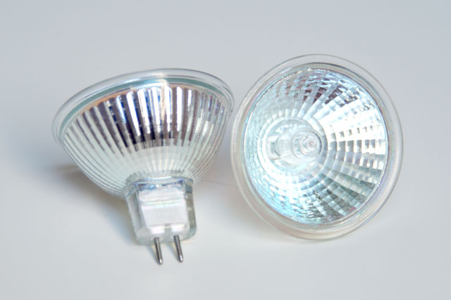 Halogenlampen als Alternative zur Energiesparlampe nutzen ...